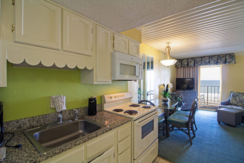 Accommodations – Beach House Resort